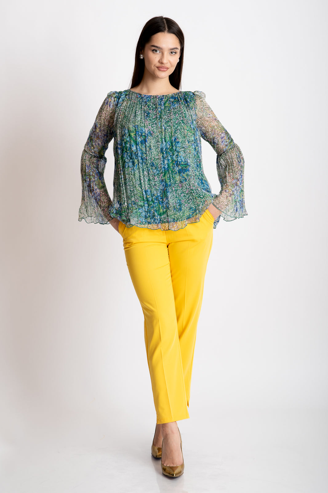 Bluze dama - achizitioneaza bluza potrivita marimii tale acum – lizzetstore